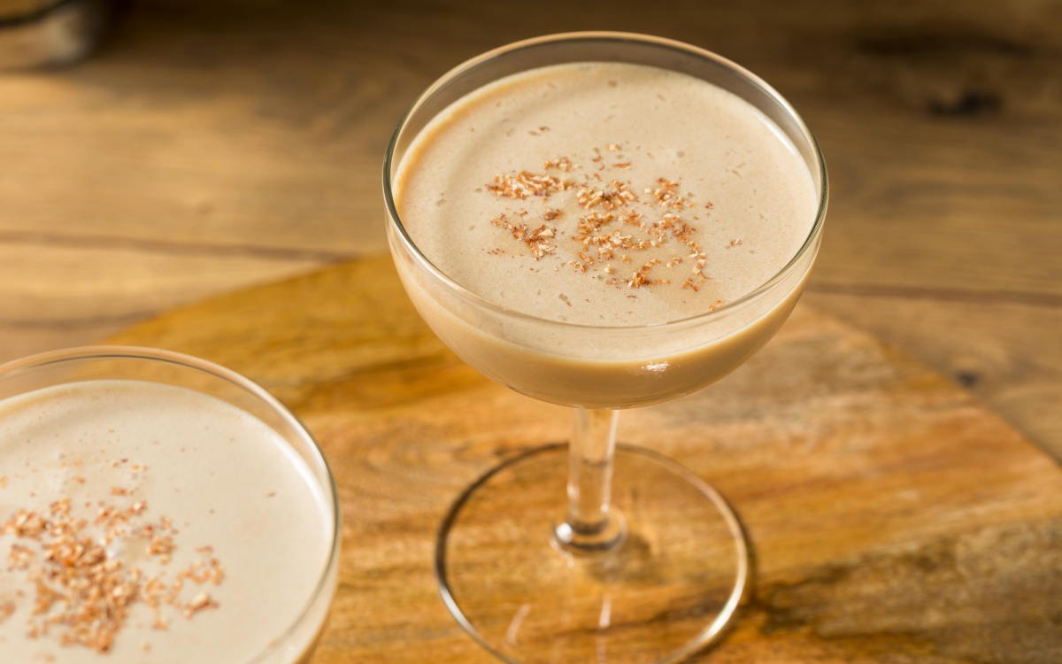 Alexander Cocktail Recipe – KITESSENSU